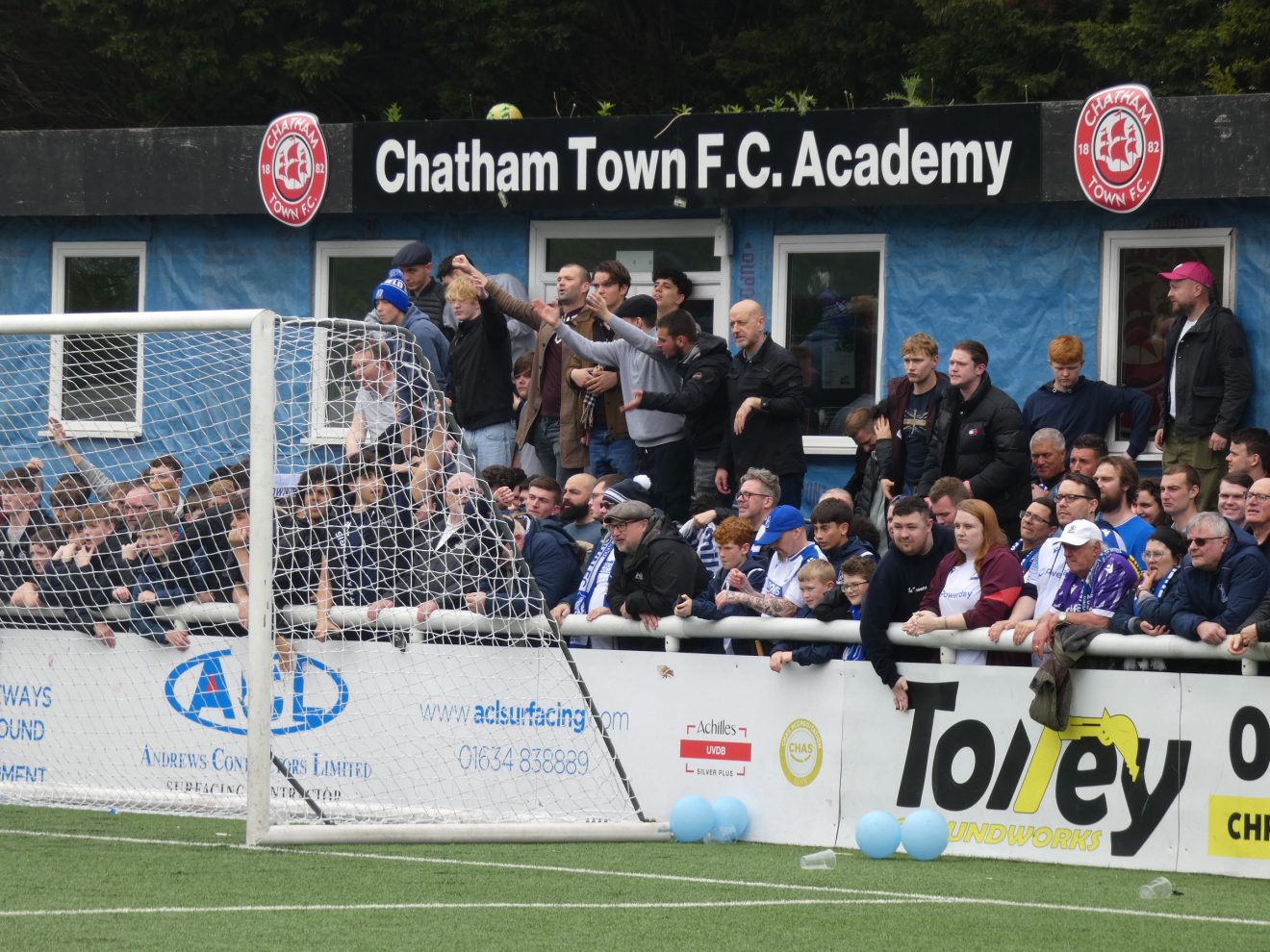 Enfield Town promoted after sensational play-off final win - Enfield ...