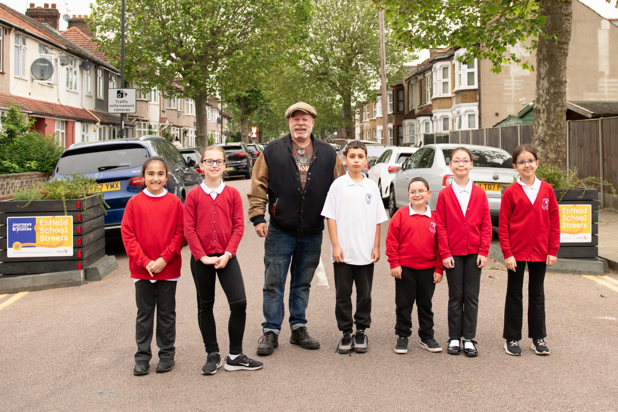 Four new 'school streets' across Enfield bring borough's total to 24 ...