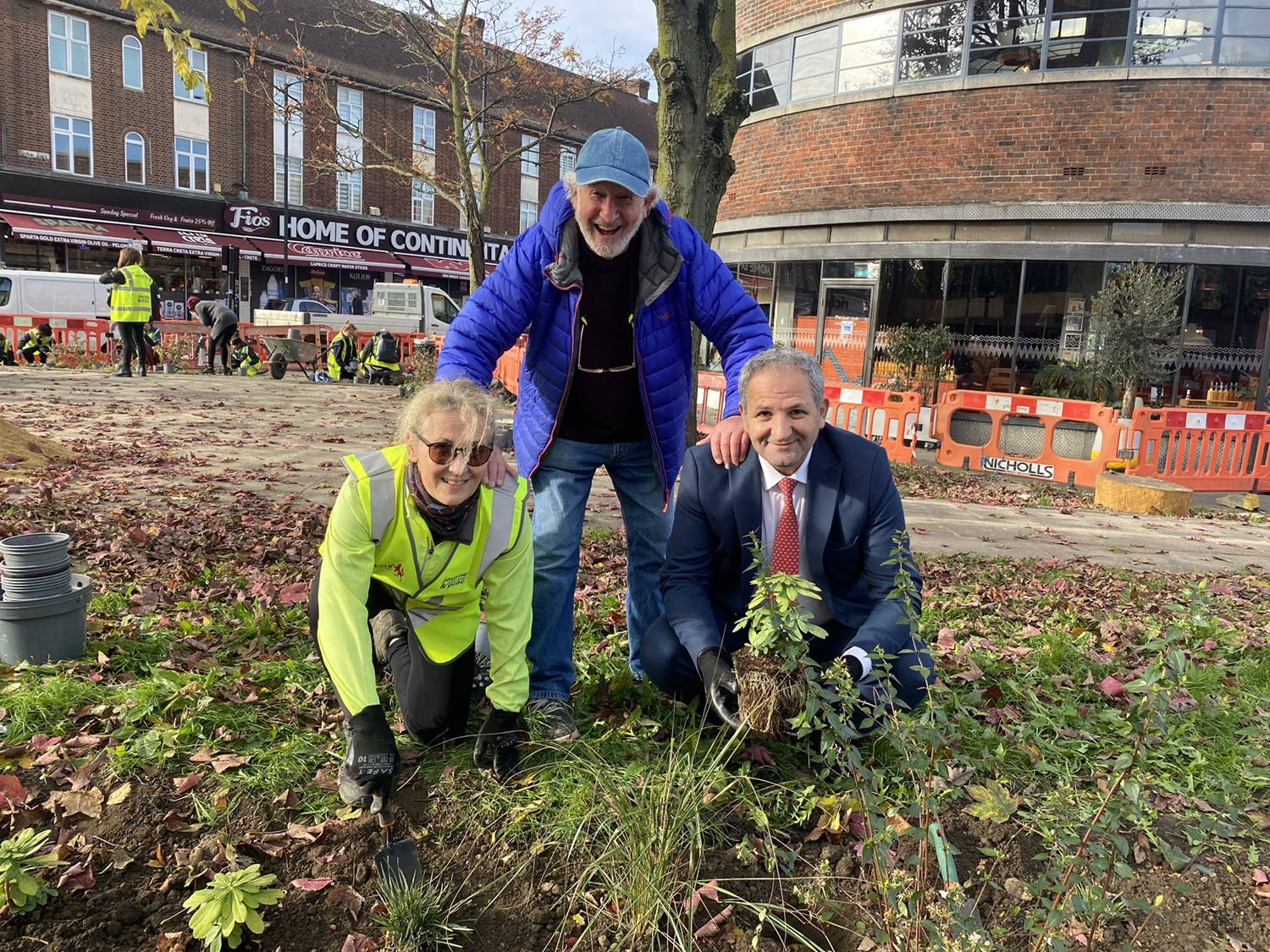'Pocket park' provides new seating and planting in Southgate - Enfield ...