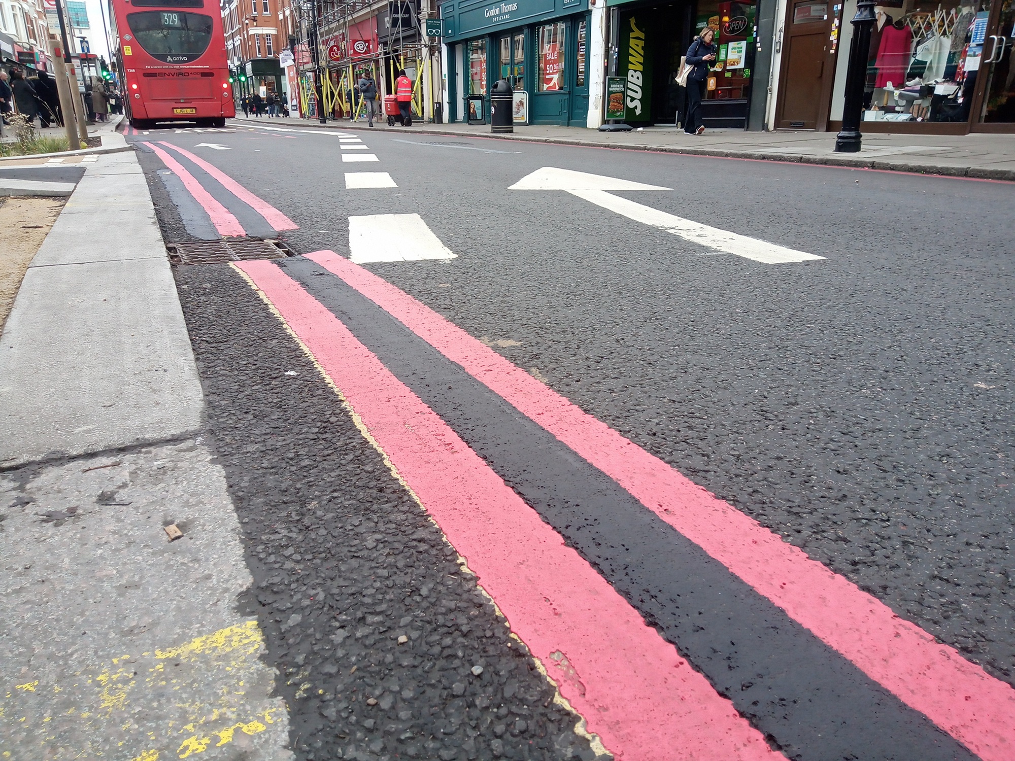 Enfield Town bus lane back in force after 'red route' installation ...